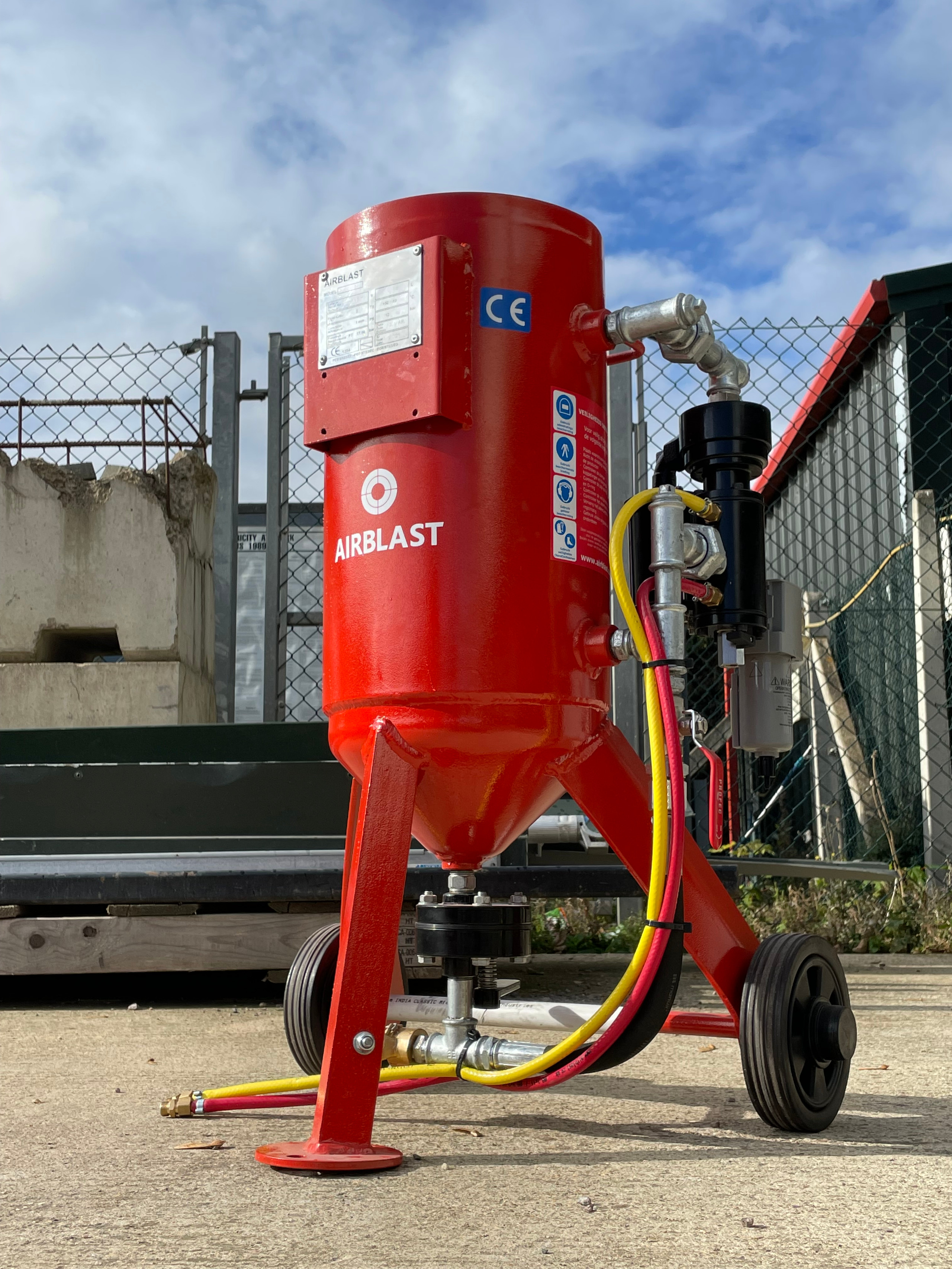 Airblast Redline Blast Machines | Airblast Eurospray Direct