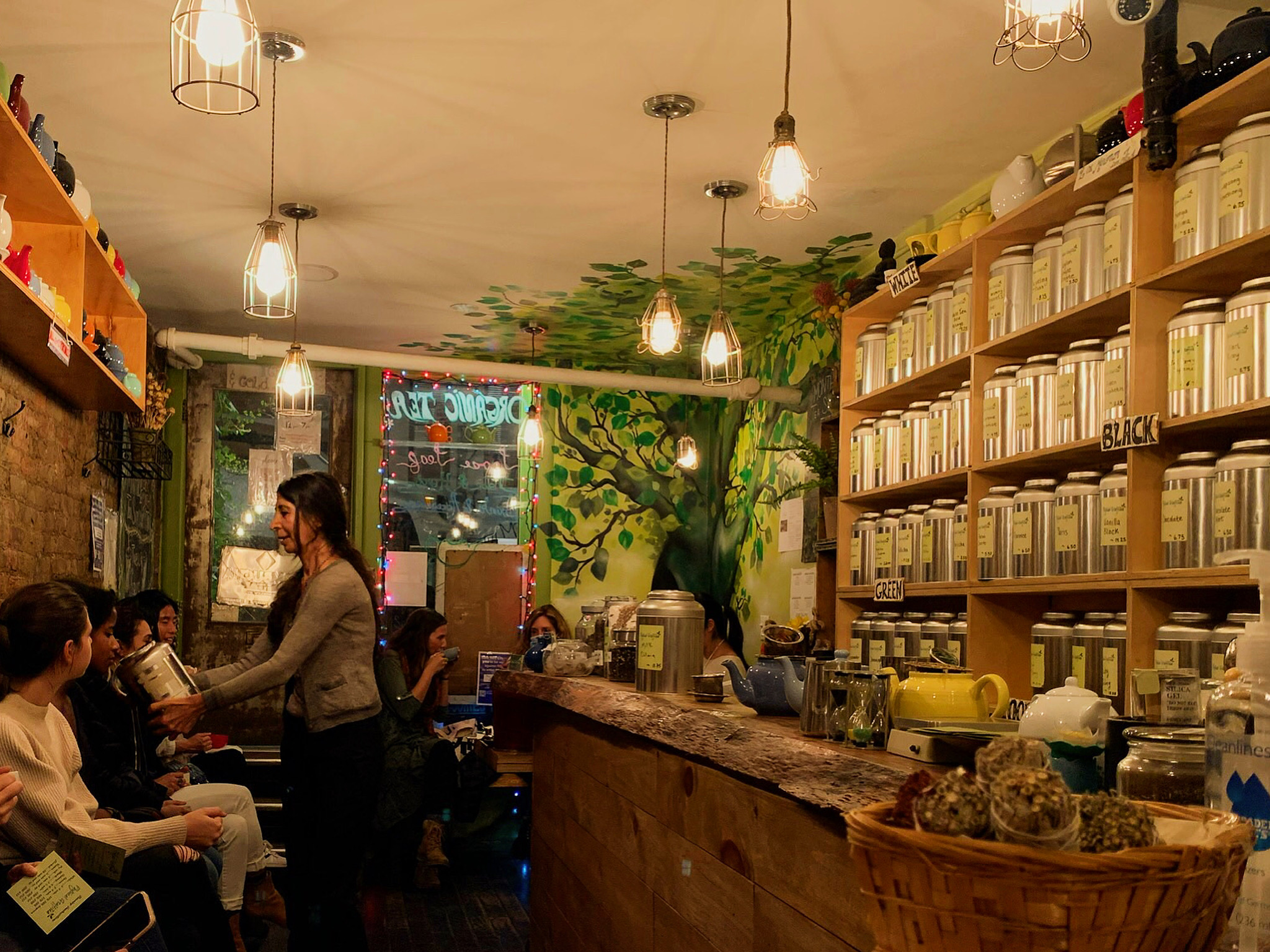 You’re Invited To Our Next Tea Class! - Physical Graffitea