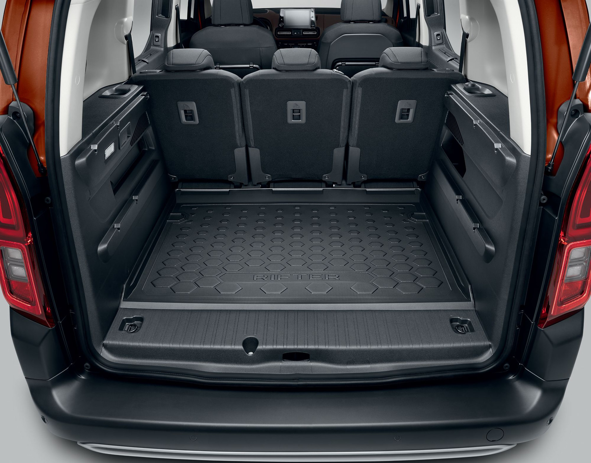 Products - Boot Liners & Accessories - Peugeot Accessories