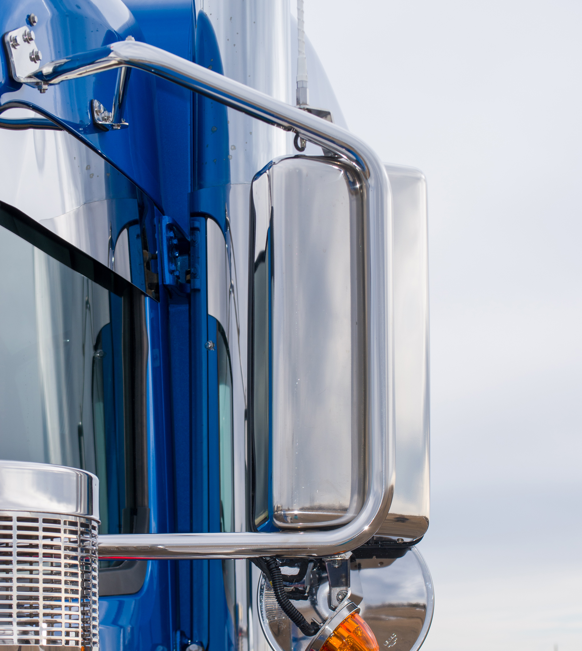 Mirror Arm Bracket Assembly