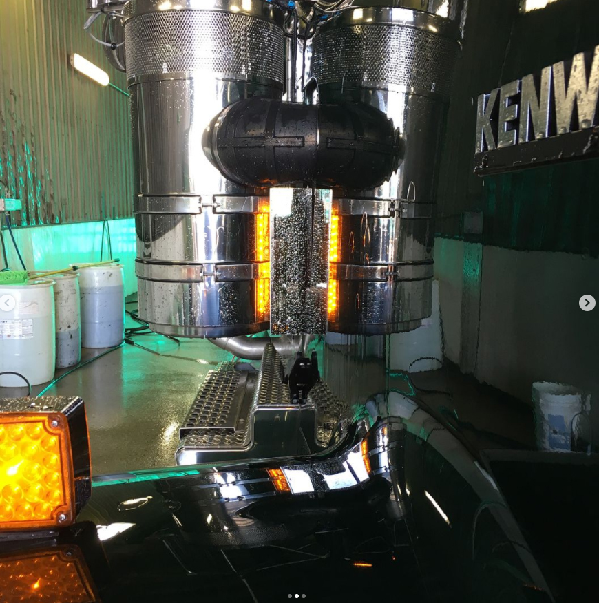 Kenworth Backlit Air Cleaner Light Bar, Front (Clearance)