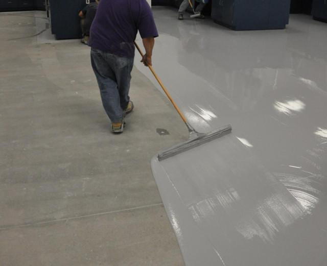 How to Level Concrete Floor: Improving Safety & Appearence - Garon ...