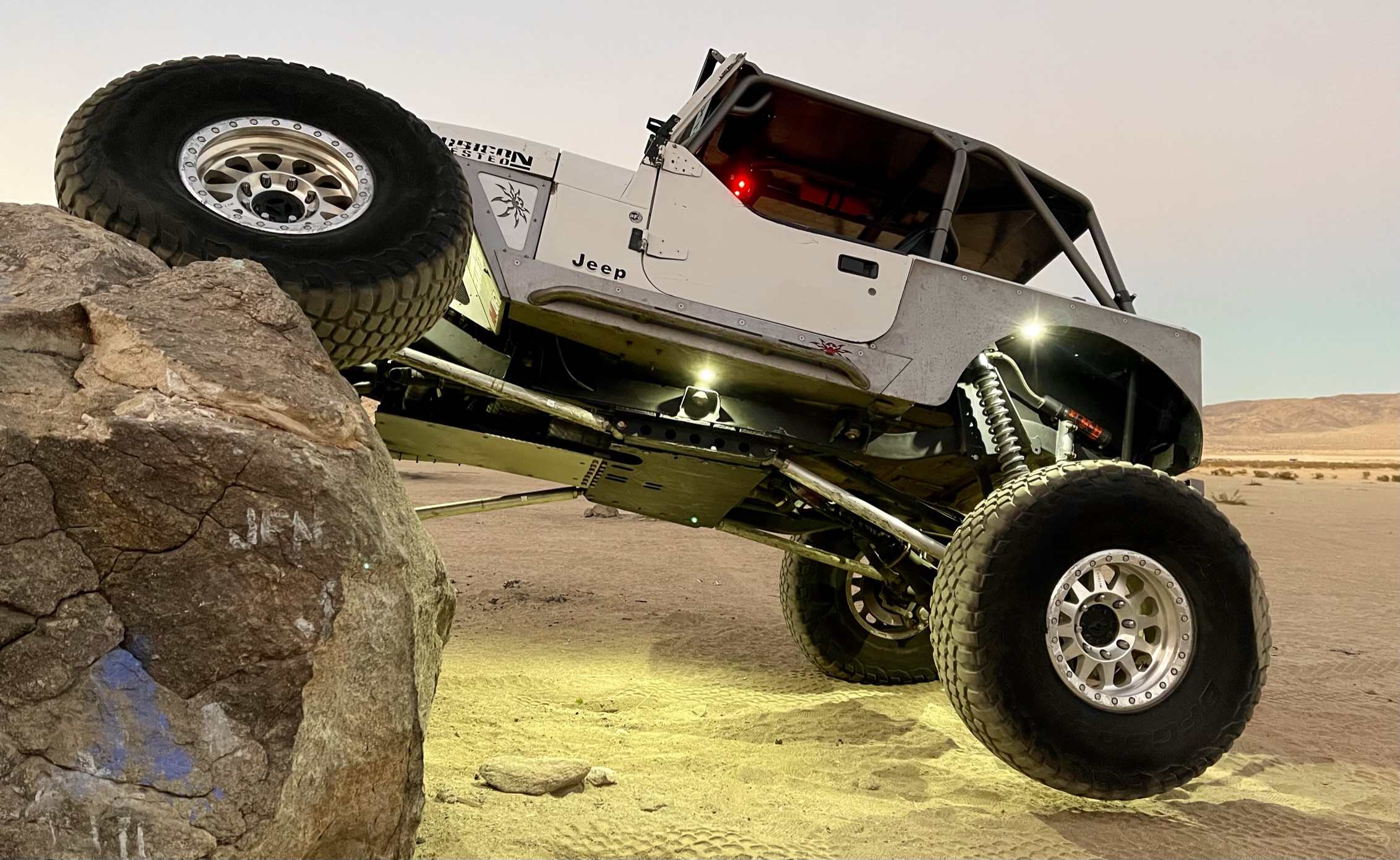 Rock Krawler Trail Runner System For Jeep YJ