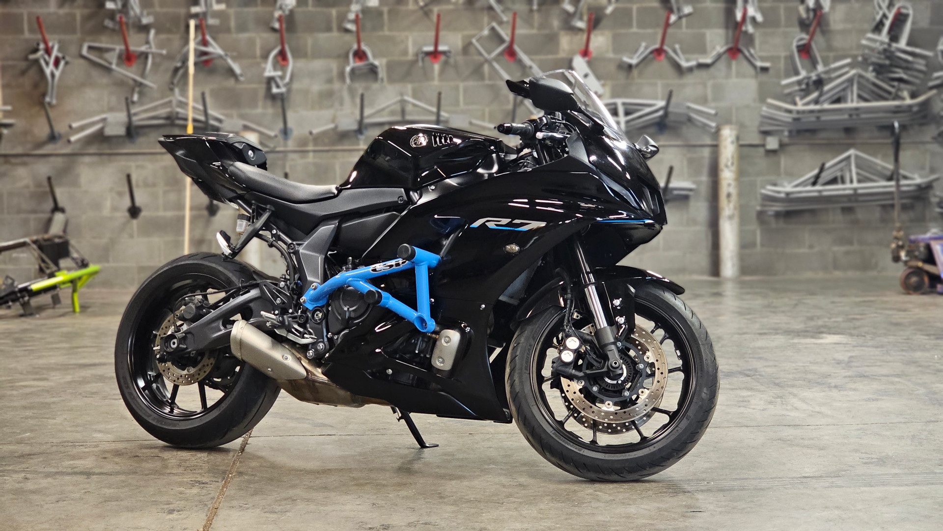 2021-Present Yamaha R7 Engine Cage