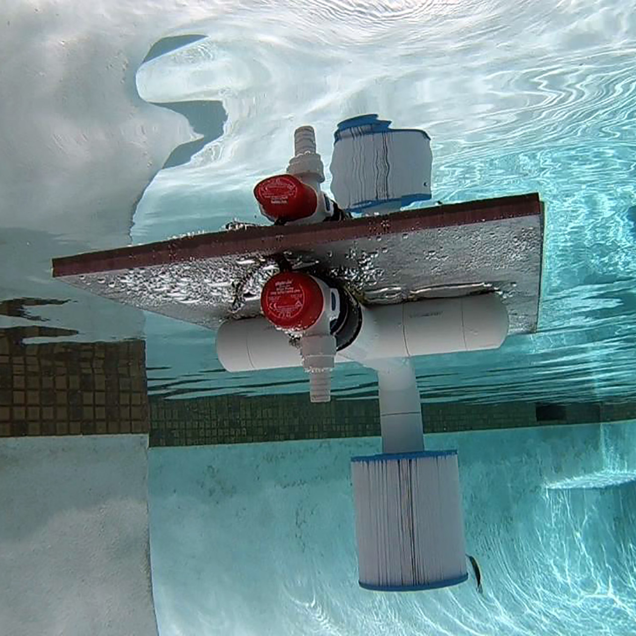 Savior 5,000 Gallon Pool or Spa 30-watt Solar Pump and Filter System ...