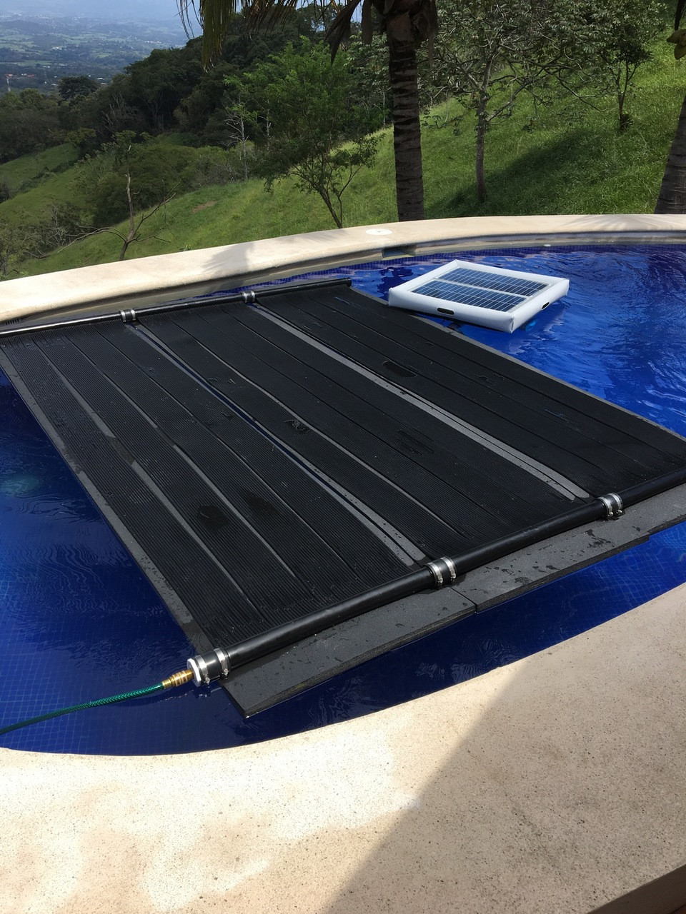 Savior Floating Solar Thermal Water Heater