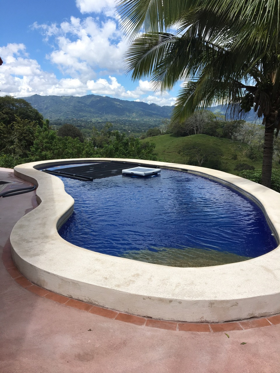 Savior Floating Solar Thermal Water Heater