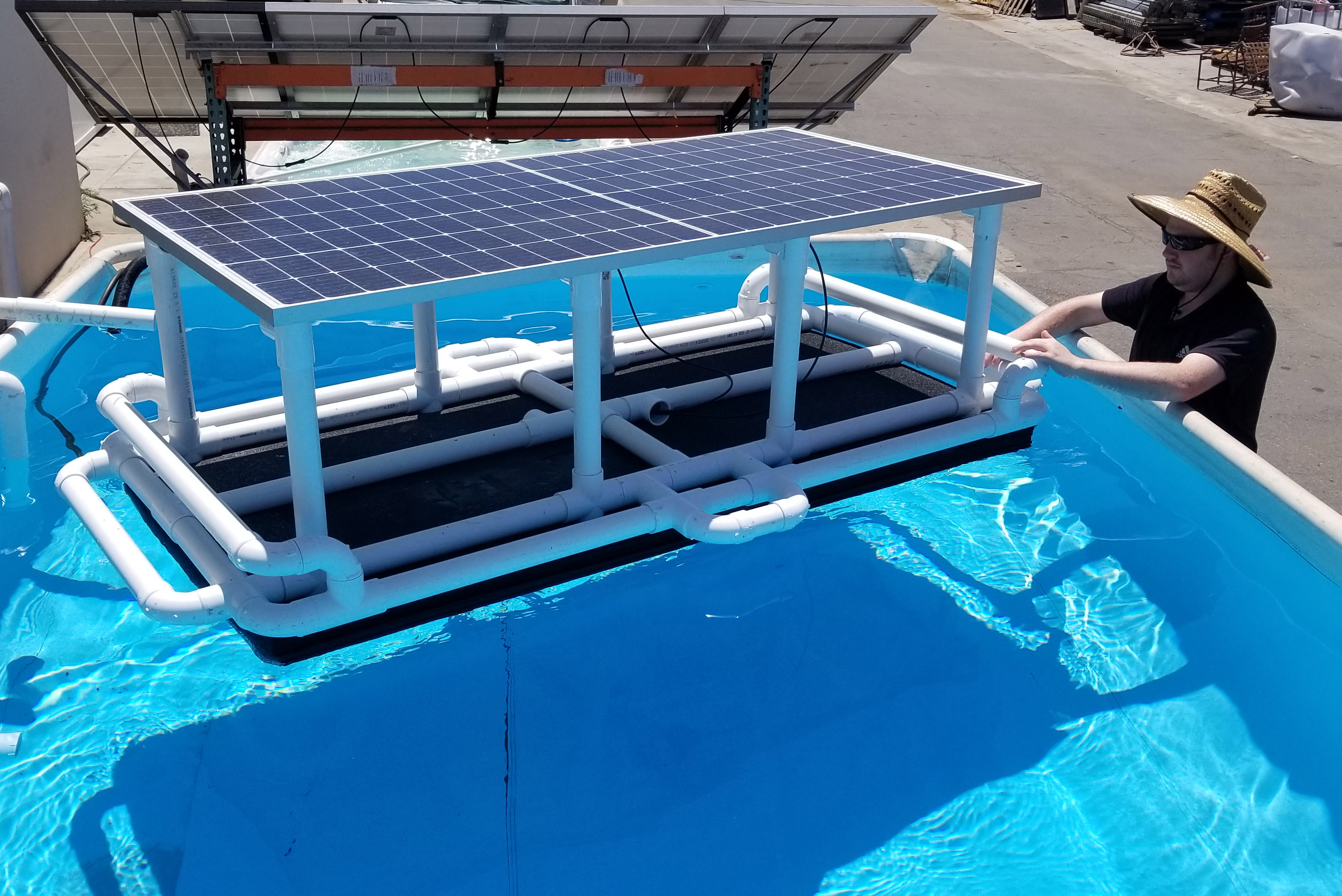 Savior 40000 Gallon Pool 750-watt Solar Pump and Filter System Solar ...