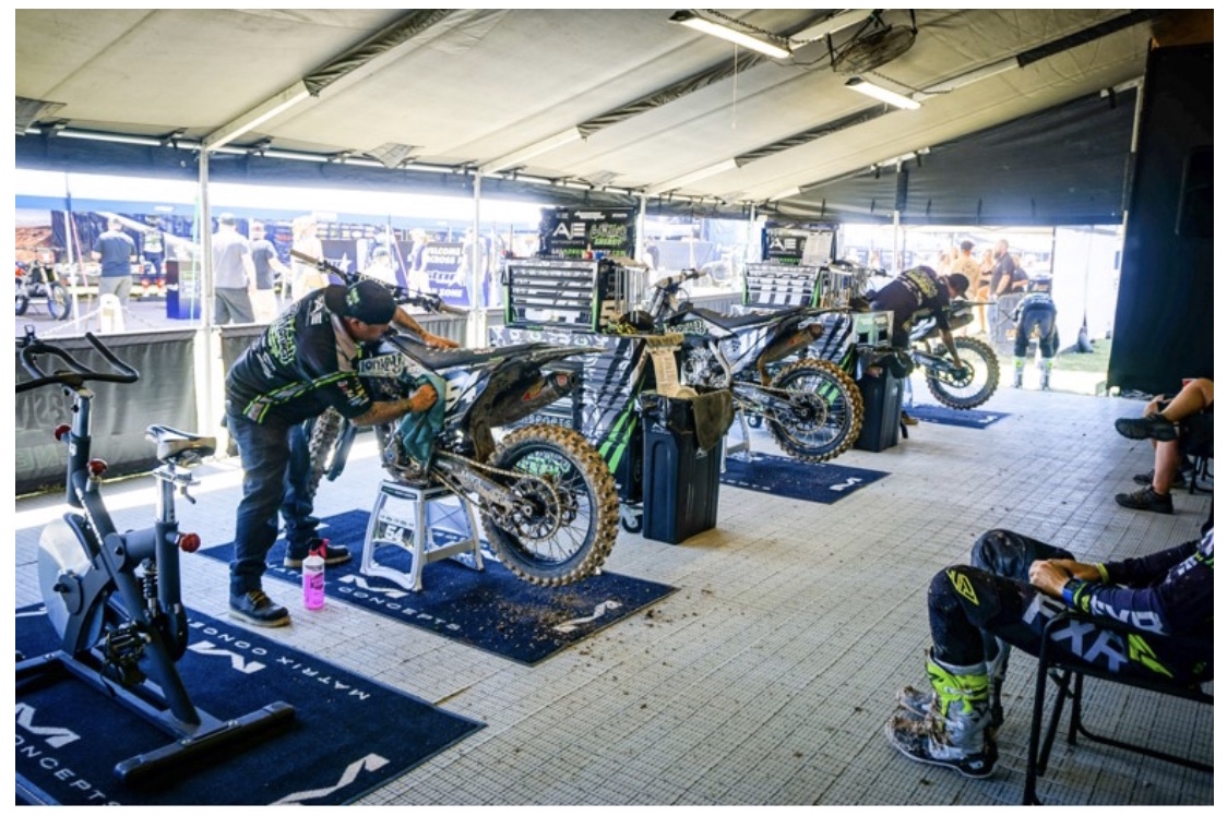 SUPERCROSS - Matrix Concepts