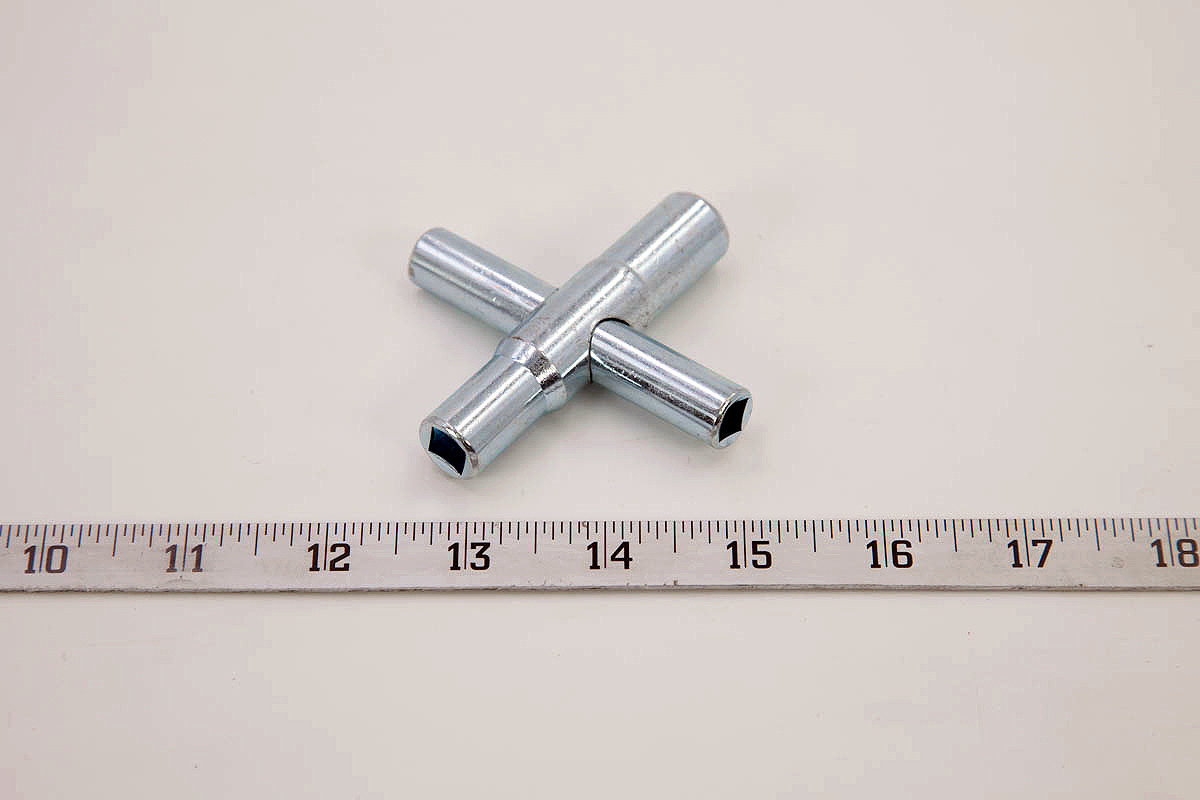 4 WAY SILCOCK KEY