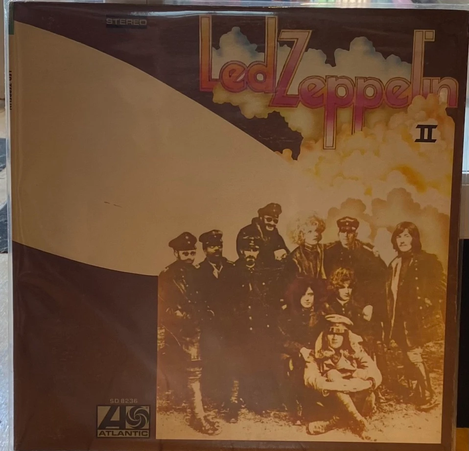Led Zeppelin - Led Zeppelin II (1st Canadian) (VG/VG+) - The Record Centre