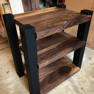 Massif single wide audio rack