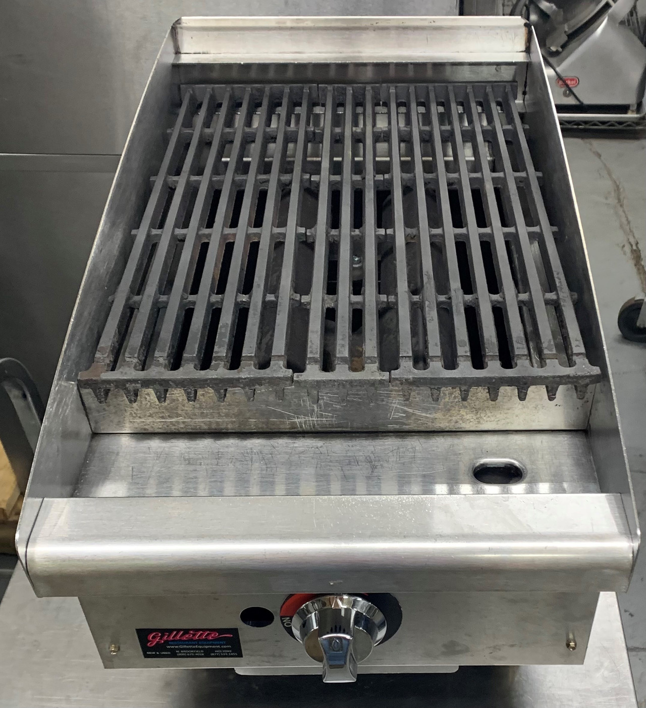 STAR DUAL WAFFLE MAKER - Gillette Restaurant Equipment