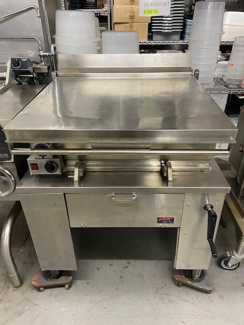 Products - COOKING EQUIPMENT - Tilt Skillets - Gillette Restaurant ...