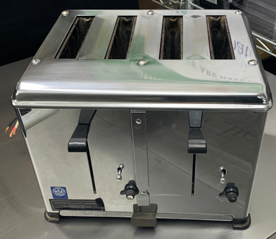 TOASTMASTER ID3 4 SLOT TOASTER (CVT271) - Gillette Restaurant Equipment