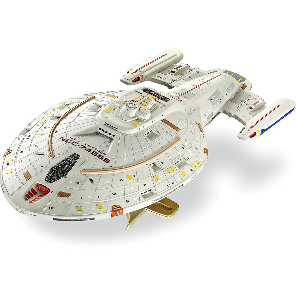 STAR TREK U.S.S. VOYAGER NCC-74656 Plastic Model Kit | Revell