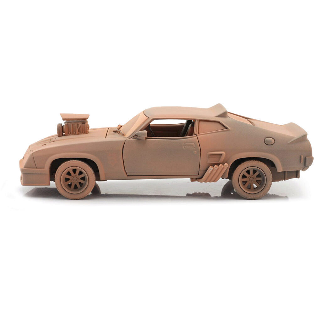 Main Force Patrol Mud Splattered V-8 Interceptor | Greenlight