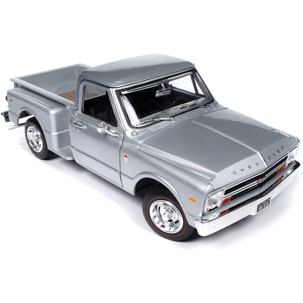 1968 Chevy C-10 Pickup Stepside Silver Custom | Auto World