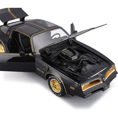 1978 Pontiac Firebird Trans Am Black Diecast Model Car | Maisto