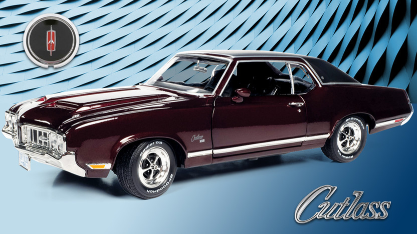 New American Muscle 1970 Olds Cutlass 1:18 Scale Diecast Model Car ...