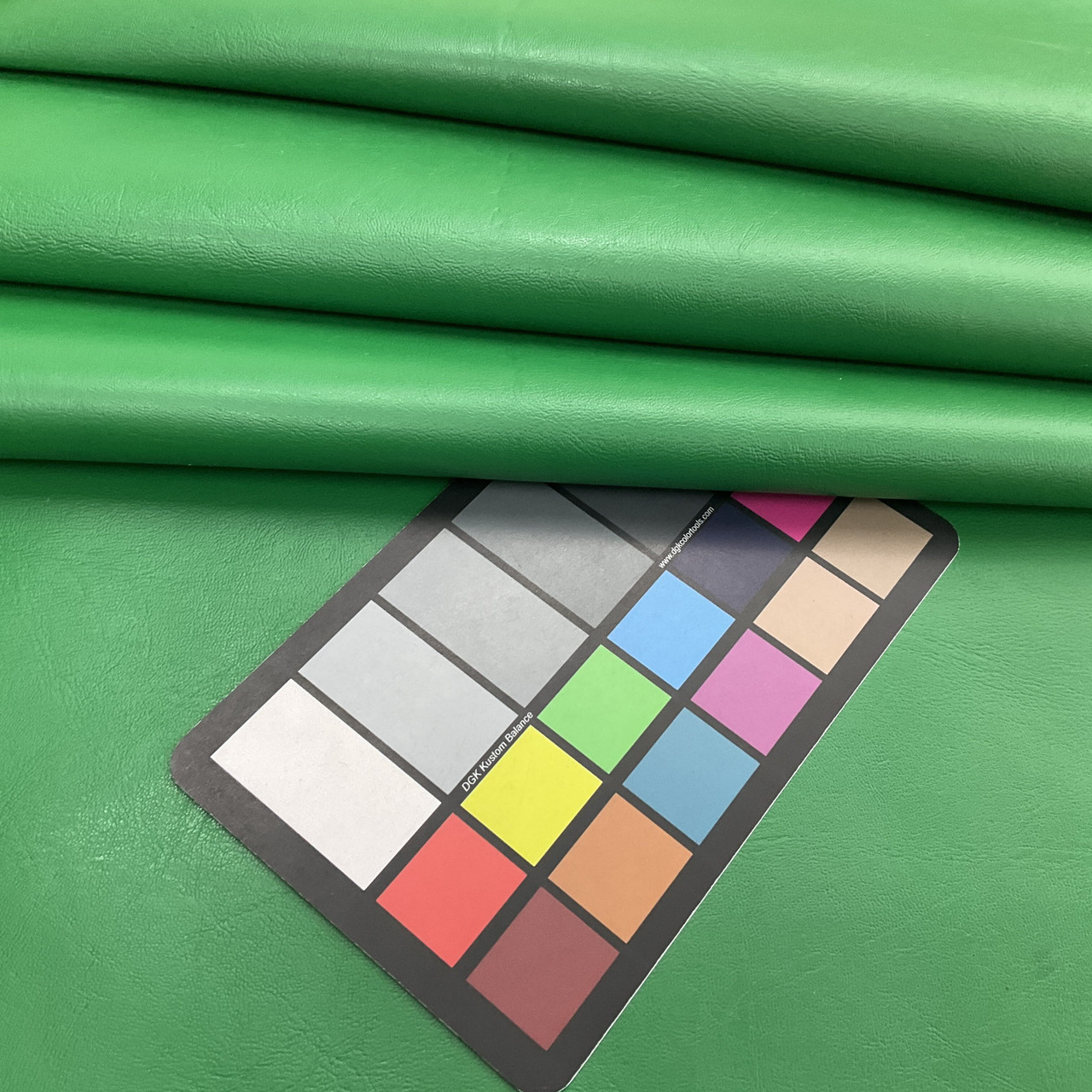 Vinyl Kelly Green | Very Heavyweight Vinyl Fabric | Home Decor Fabric ...