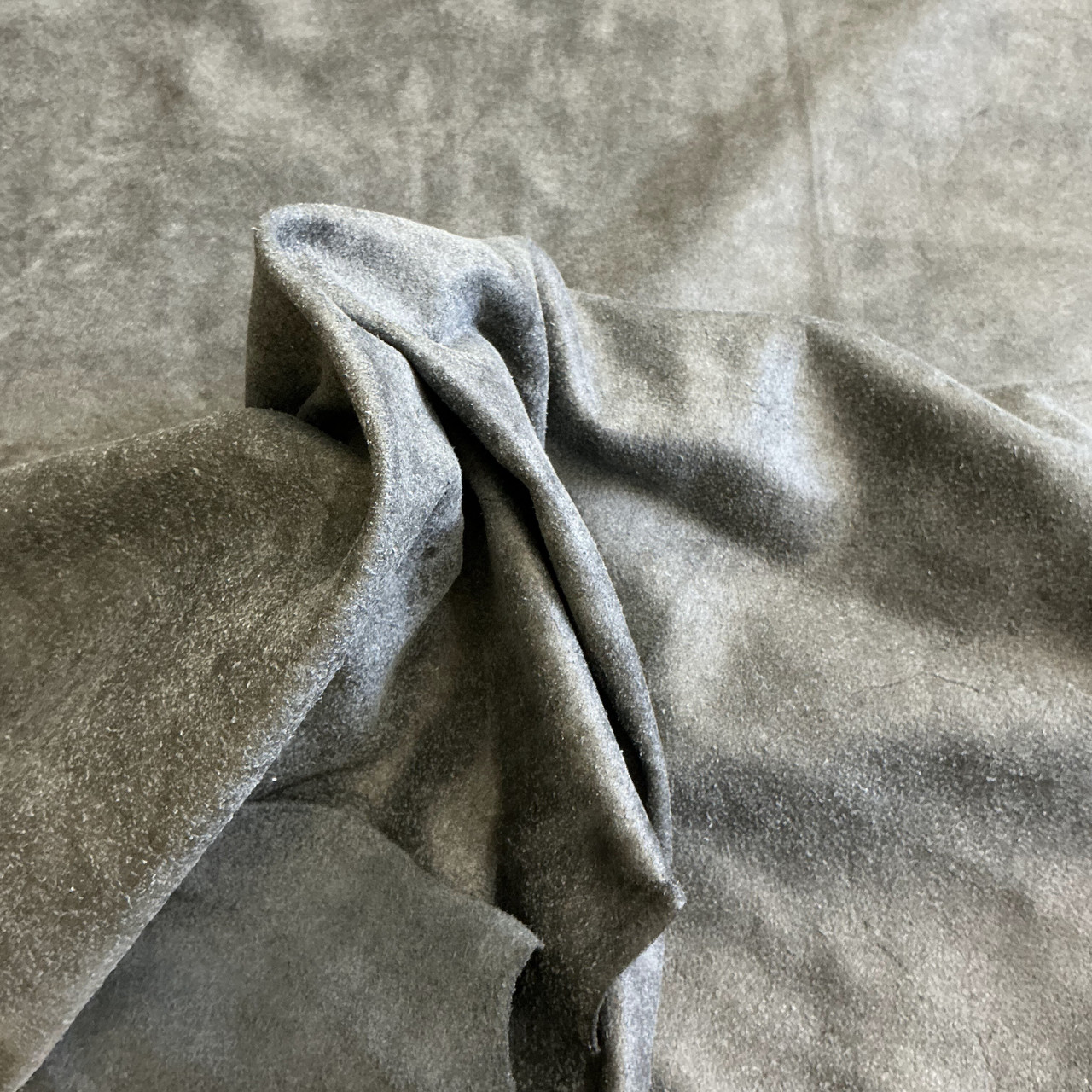 Distressed BLACK Leather | Full Hide | | 38 to 45 square feet | 2 to 2. ...