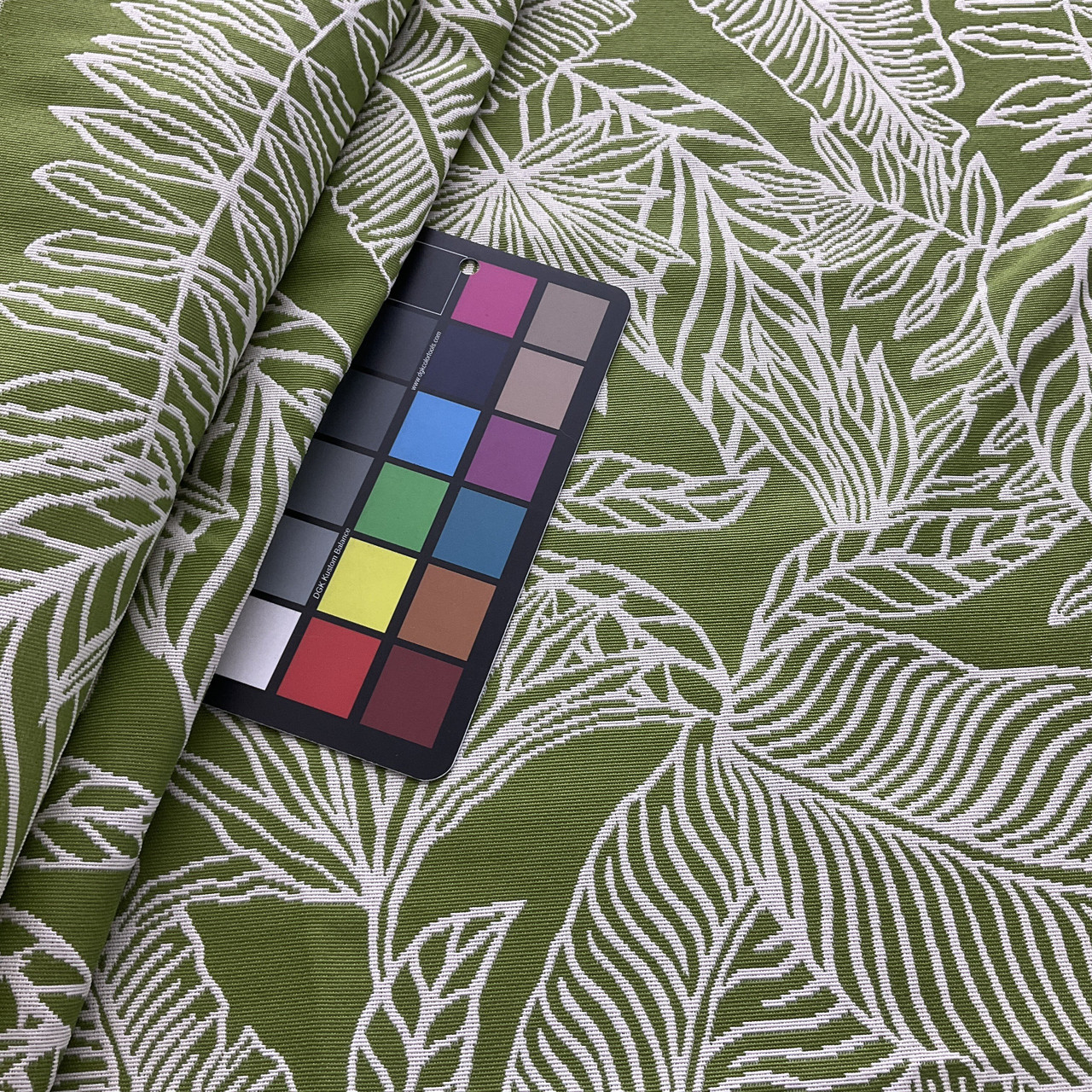 Terrasol Phoenix Palm Outdoor Woven Green | Medium/Heavyweight Outdoor ...