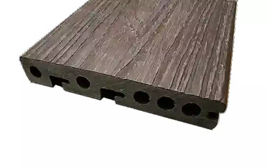 BuildDeck Regent Composite Step Board LPE 22 x 140 x 3600mm | Howarth ...