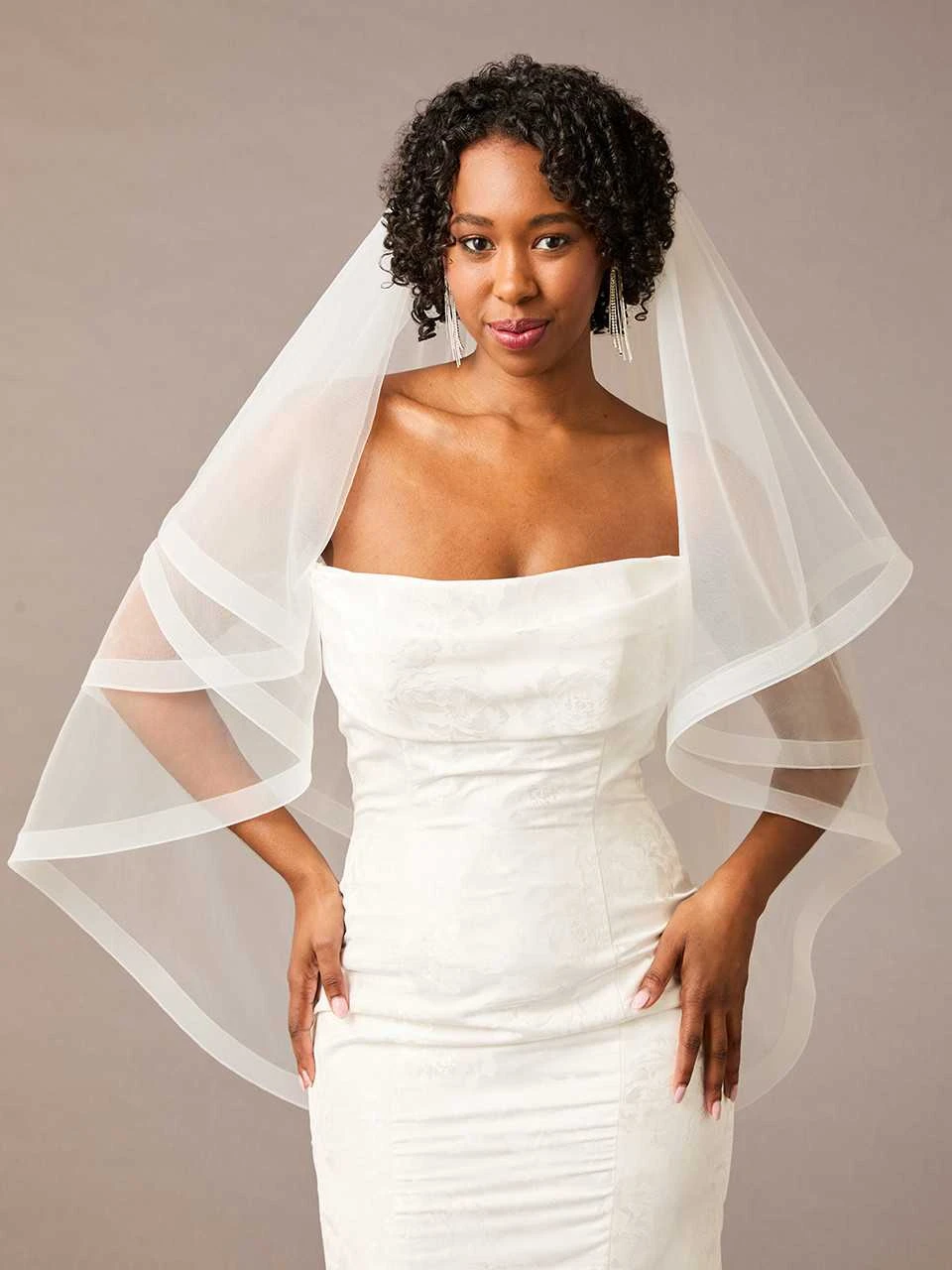 Two Layer Horse Hair Fingertip Wedding Veil Envogue V2580F