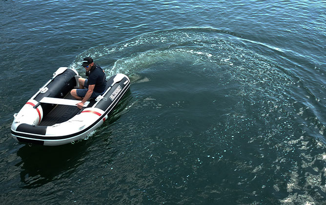 The Ultimate Inflatable Dinghy Guide