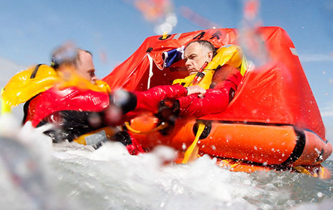 What are the Best Life Rafts for 2024?