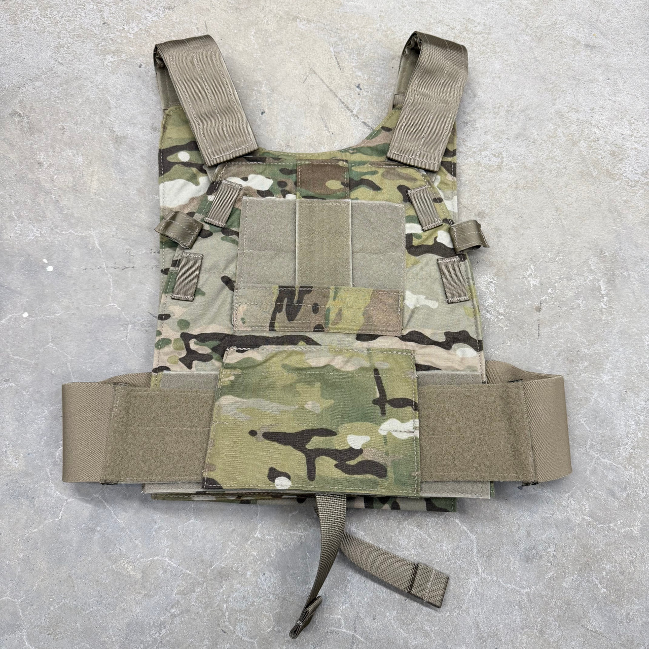 LBT-6094A DEVGRU Plate Carrier 330D Multicam