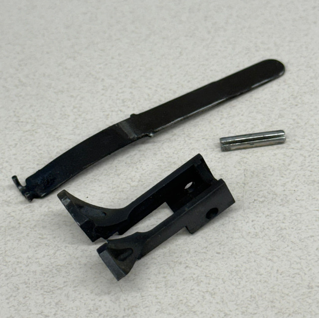 Knights Armament RAS Spacer & Leaf Spring Hardware Kit