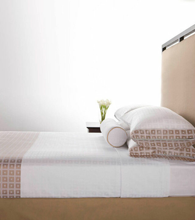 Hotel Bedspreads | Coverlets