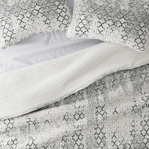 Light Gray Quilt 3-Piece Set