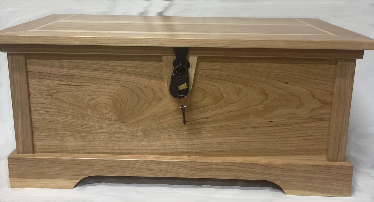 Cherry Hope Chest/Cedar Lined/ With Lock and Tray - My Chaos by Design