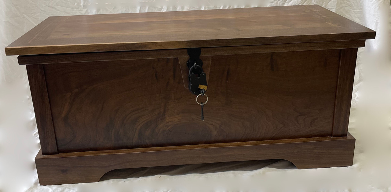 Walnut Hope Chest/ Cedar Lined w/Tray and Lock - My Chaos by Design
