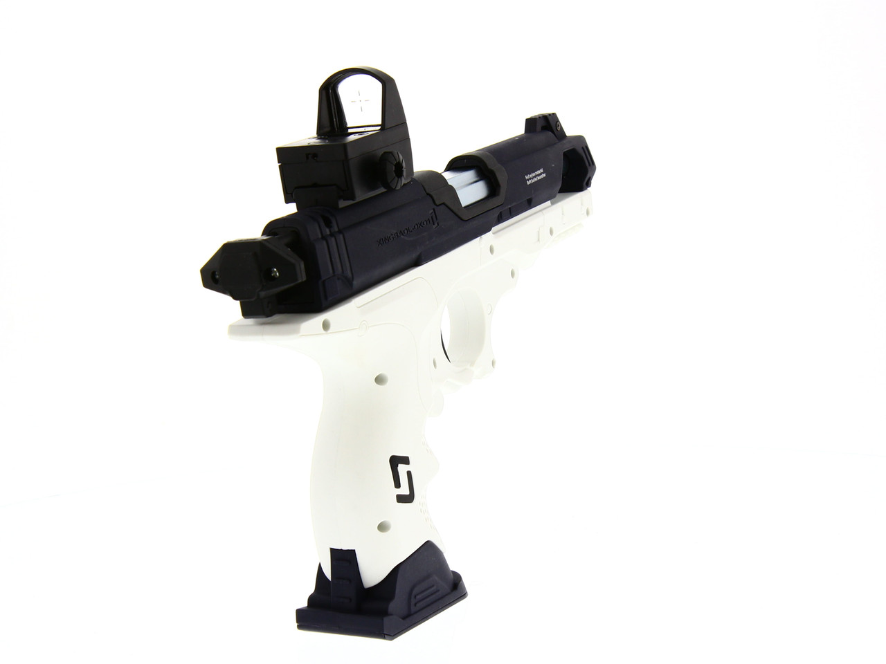 Dark Knight Shell Ejecting Soft Dart Pistol in White - bbgunsuk.co.uk