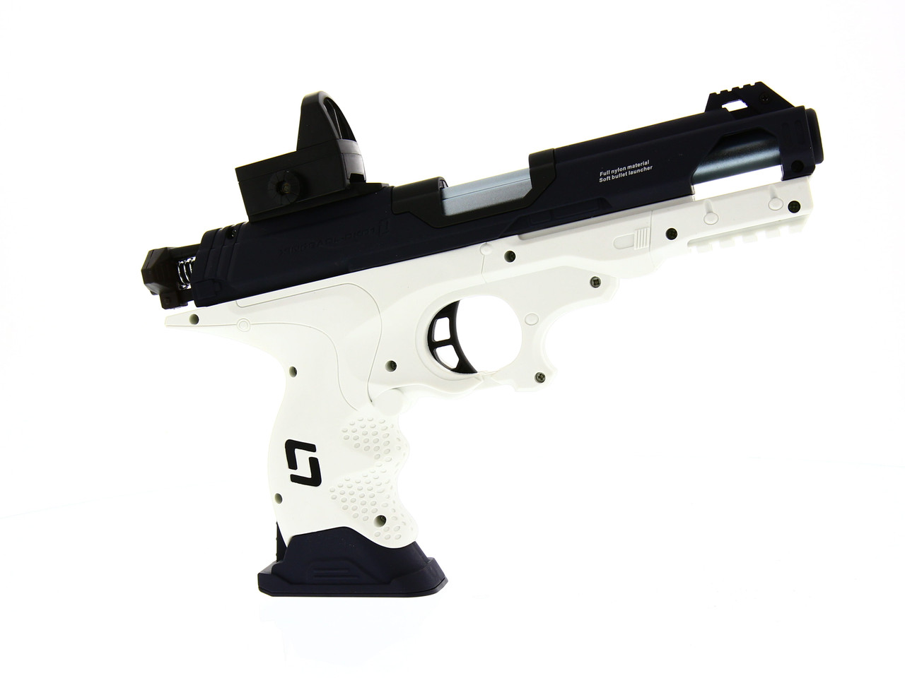 Dark Knight Shell Ejecting Soft Dart Pistol in White - bbgunsuk.co.uk