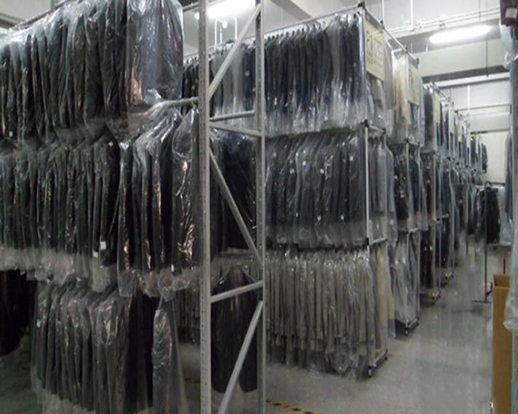 Suit Warehouse - Contempo Suits