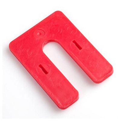Interlocking Horseshoe Shim, Red, 3 x 4 x 1/8in (500/Case)