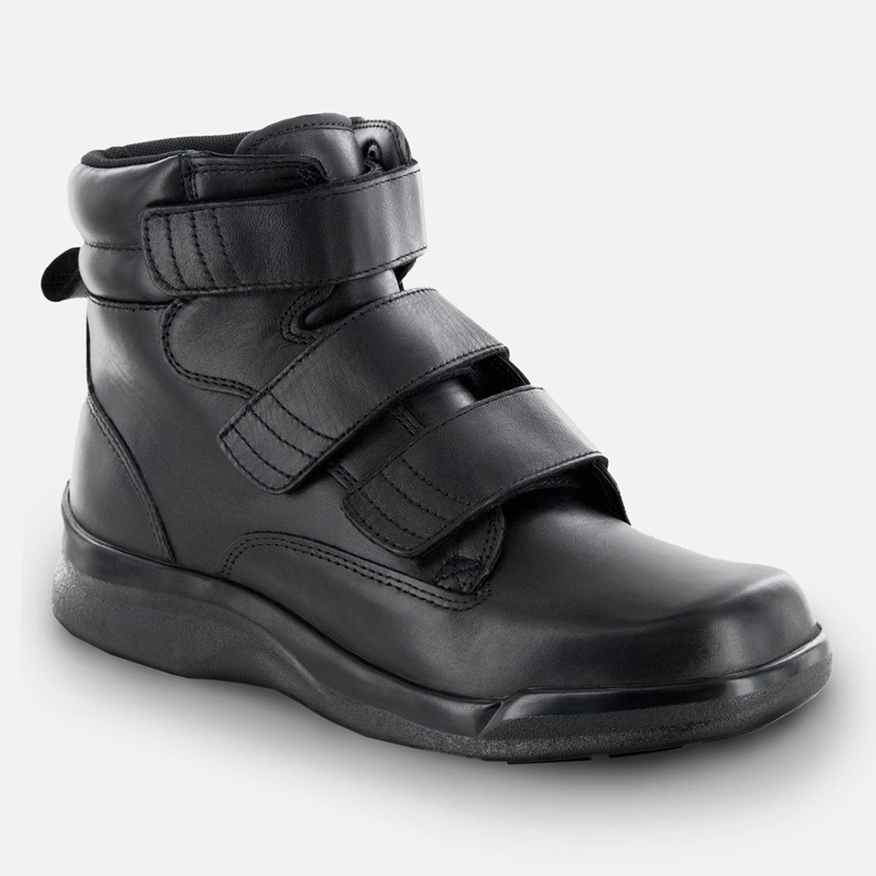 Diabetic Shoes for Men | APEXfoot.com