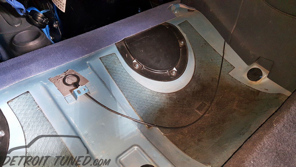 MINI Emergency Boot Cable Release