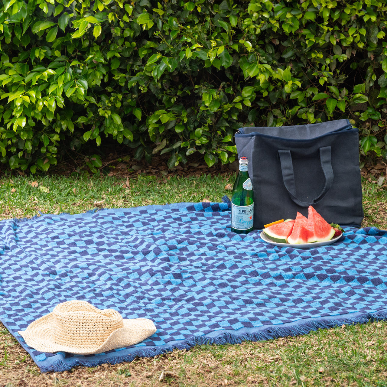 Positana Terry Beach Blanket - Isola Cornflower | Canningvale