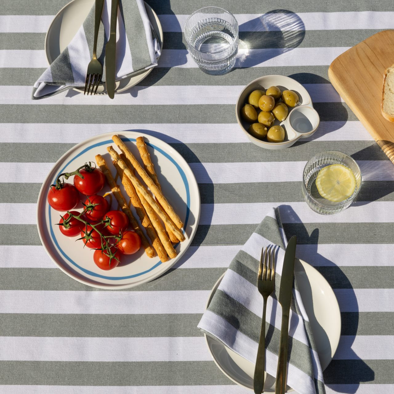 Cucina | Olive Stripe Round Tablecloth | Canningvale