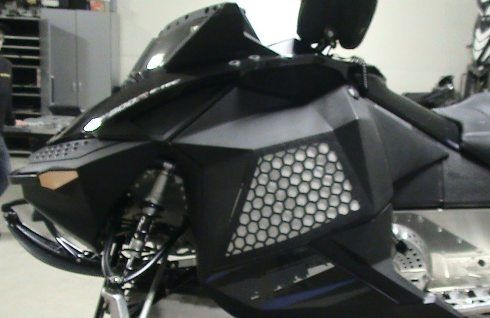 SkiDoo XP Honeycomb LG Side Vent Kit 2pc. - MOUNTAIN FIT HOODS