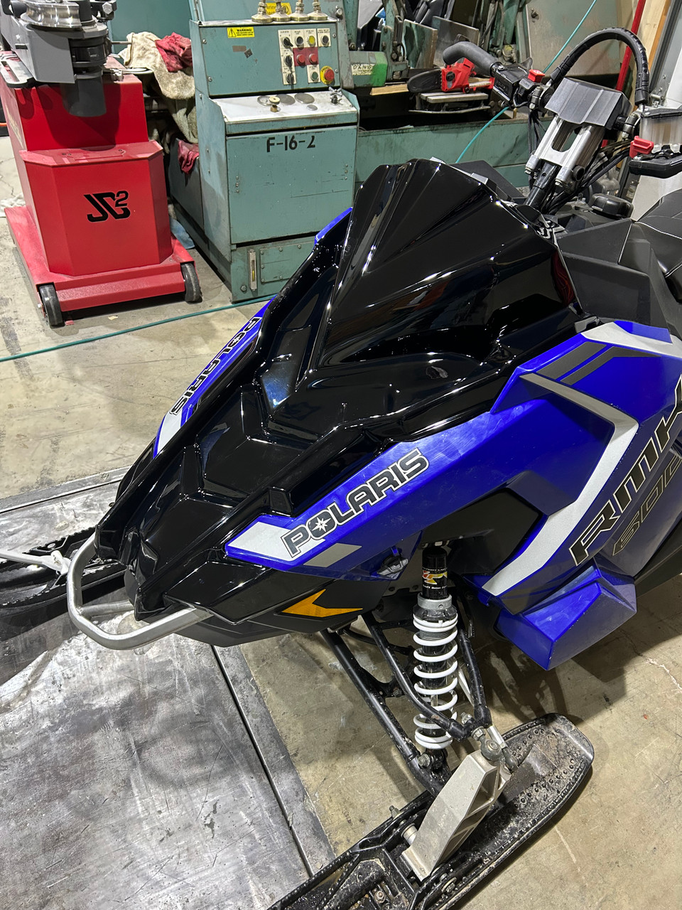 Axys Chassis Hood - MOUNTAIN FIT HOODS
