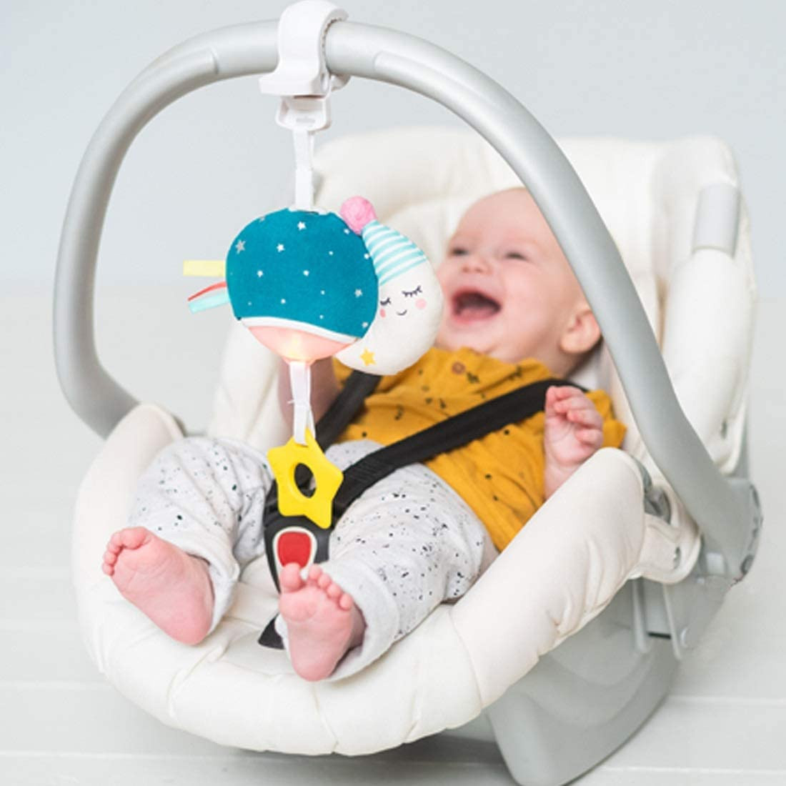 Taf Toys Musical Mini Moon, On-The-Go Pull Down Hanging Music and ...