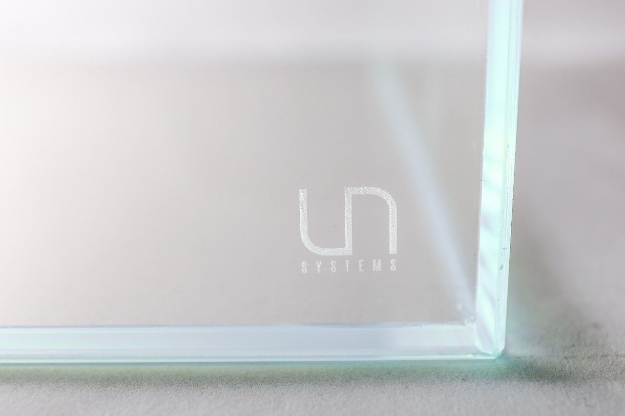 Rimless Tanks: UNS 45A Ultra Clear Tanks by Ultum Nature Systems