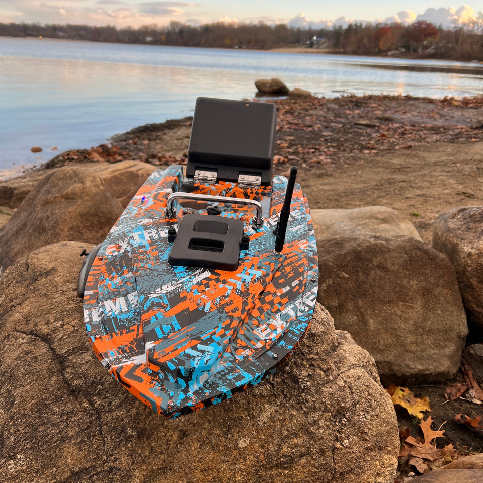 Carp Angler Bait Boat (with 5Ah Battery)